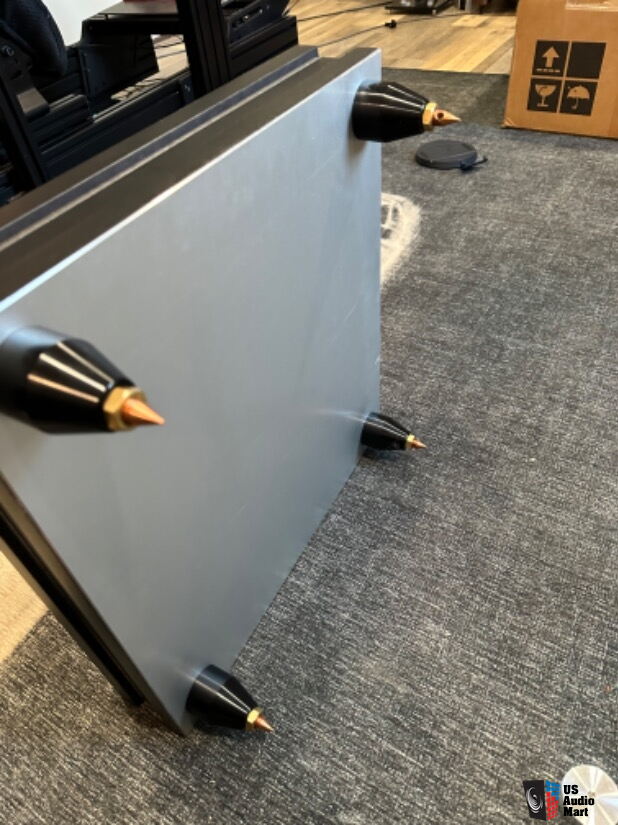Symposium Ultra amp stands Photo #4858219 - US Audio Mart