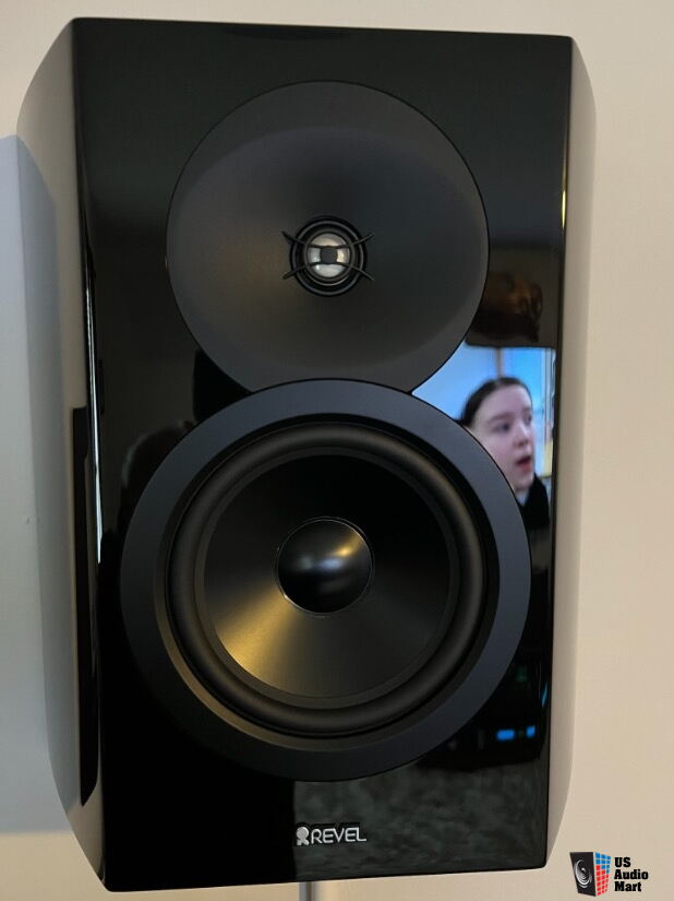 Revel Concerta2 S16 on wall surround speakers Photo #4865321 - US Audio ...