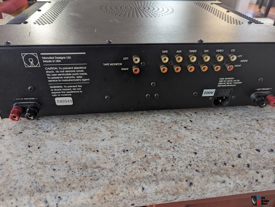 Acurus DIA150 Integrated Amp. 220V with Voltage Up/Down Transformer ...