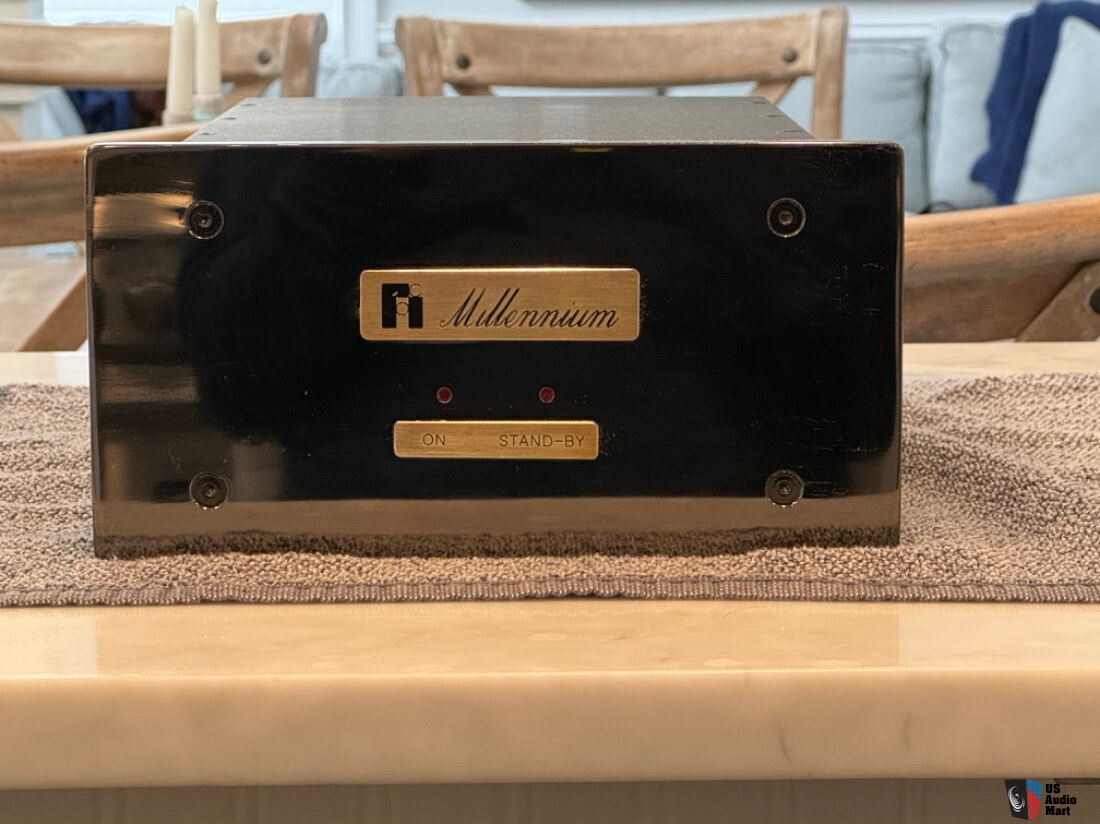 Fanfare International Millennium 2 box preamp Photo #4871095 - US Audio ...