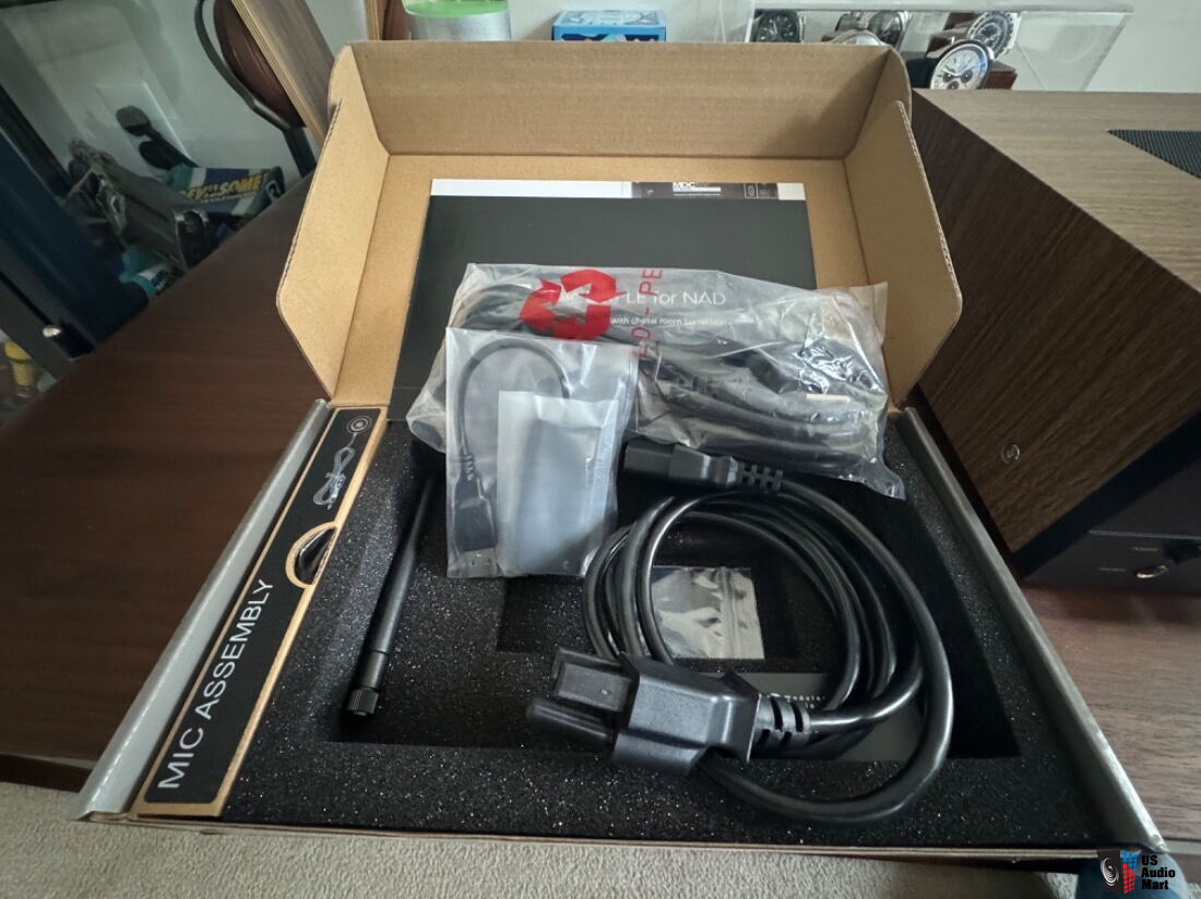 NAD C3050 & MDC2 Blu-OS Module Photo #4888616 - US Audio Mart
