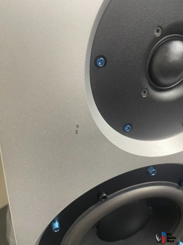 Mon Acoustic SuperMon Isobaric - Flagship bookshelf speakers (B-stock ...