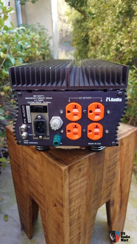 PS Audio power plant P300 Photo #4892316 - US Audio Mart
