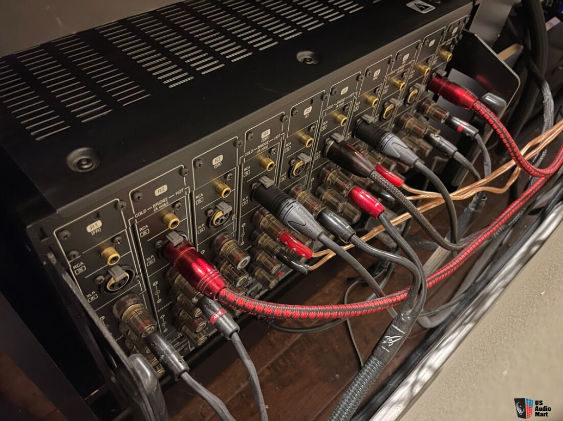 Denon Denon AVP-A1HDCI 12 channel audio/video preamplifier processor ...
