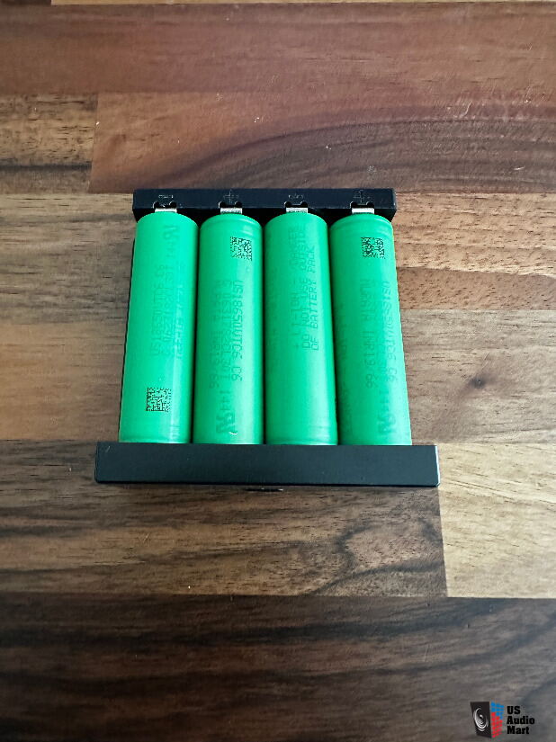 Cayin C9 Portable Amp with Case/Extra Battery Pack Photo #4894037 - US ...