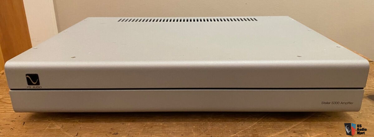 PS Audio S300 Stereo Amplifier - Silver Photo #4896720 - US Audio Mart