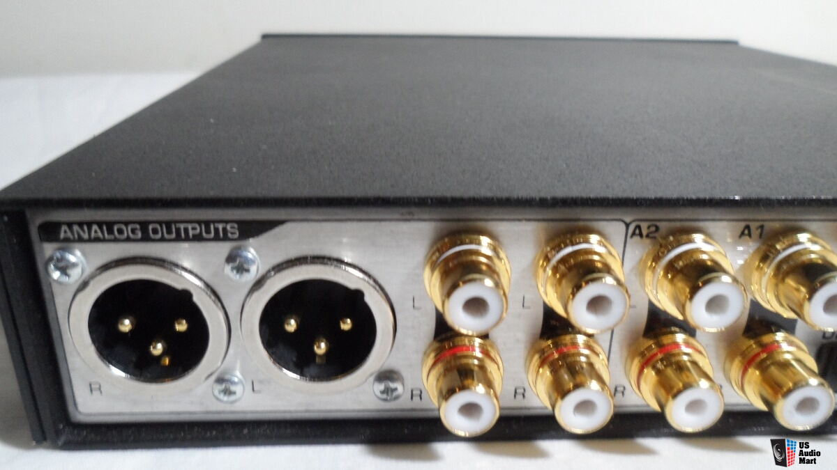 Benchmark Media DAC3 L - Digital to Analog Converter Photo #4896756 ...