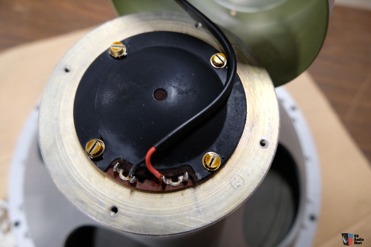 Tannoy LSU/HF/15L Silver driver and crossover Photo #4899944 - US Audio ...