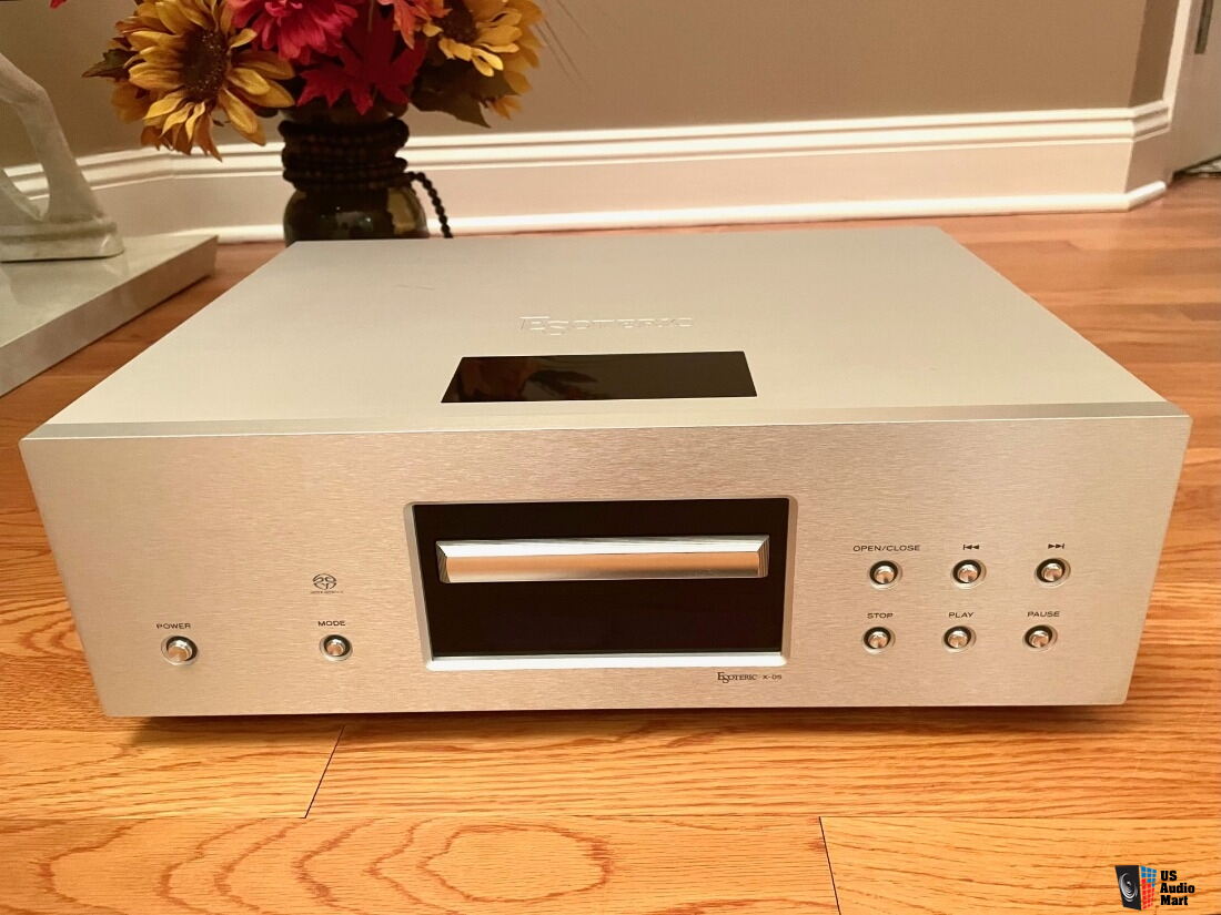 Esoteric X-05 CD/SACD Player, Exceptional ! Photo #4900395 - US Audio Mart