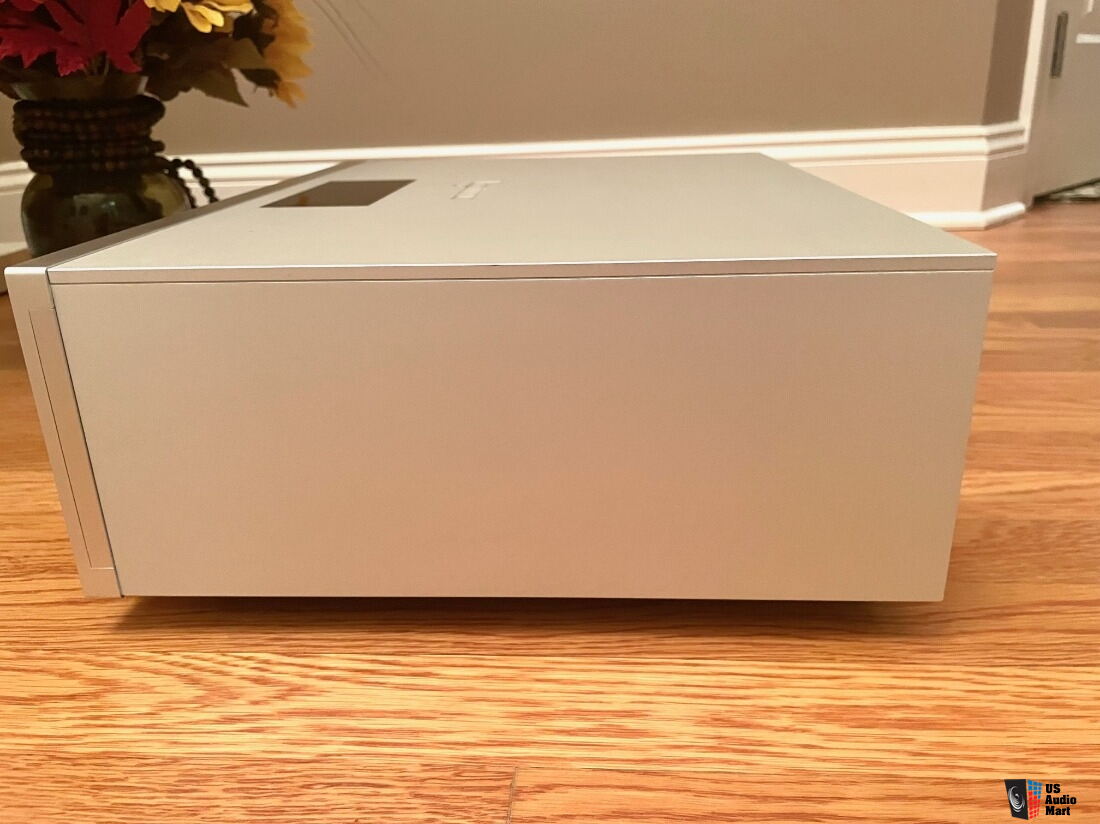 Esoteric X-05 CD/SACD Player, Exceptional ! Photo #4900395 - US Audio Mart