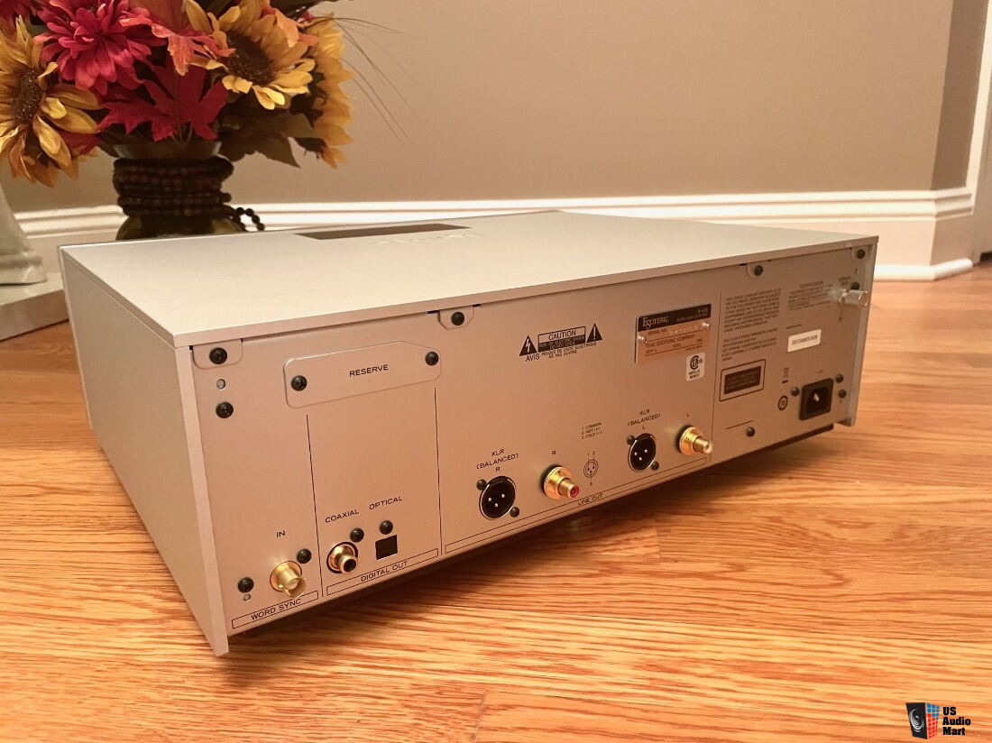 Esoteric X-05 CD/SACD Player, Exceptional ! Photo #4900395 - US Audio Mart