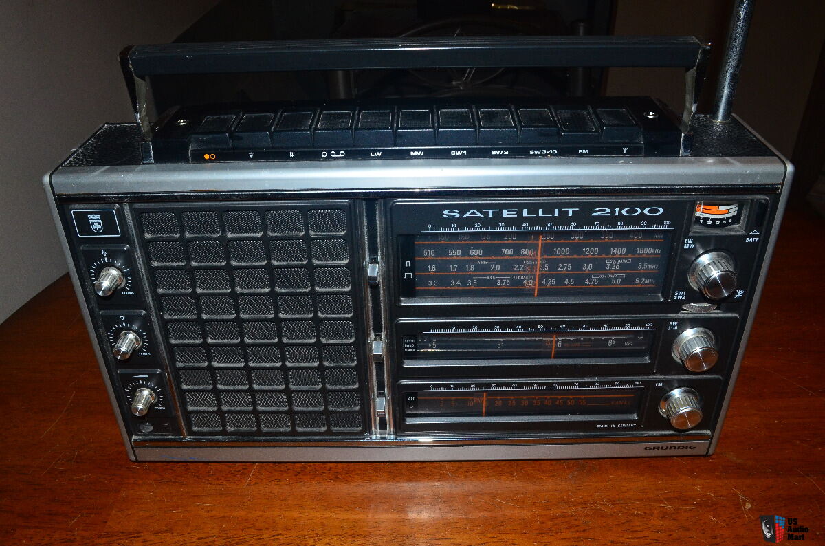 RARE Grundig Satellit 2100 Worldband Radio 1970's ONE OWNER w/Documents ...