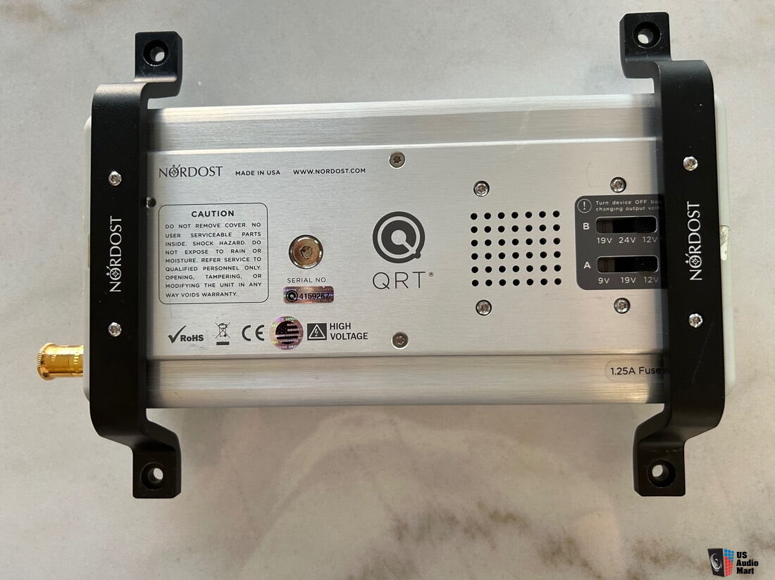 Nordost Qsource Linear Power Supply with stand mounts Photo #4908780 ...