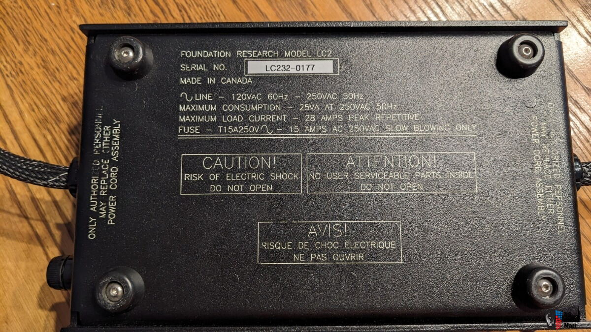 Foundation Research LC-2 power conditioner / power cord Photo #4914831 ...