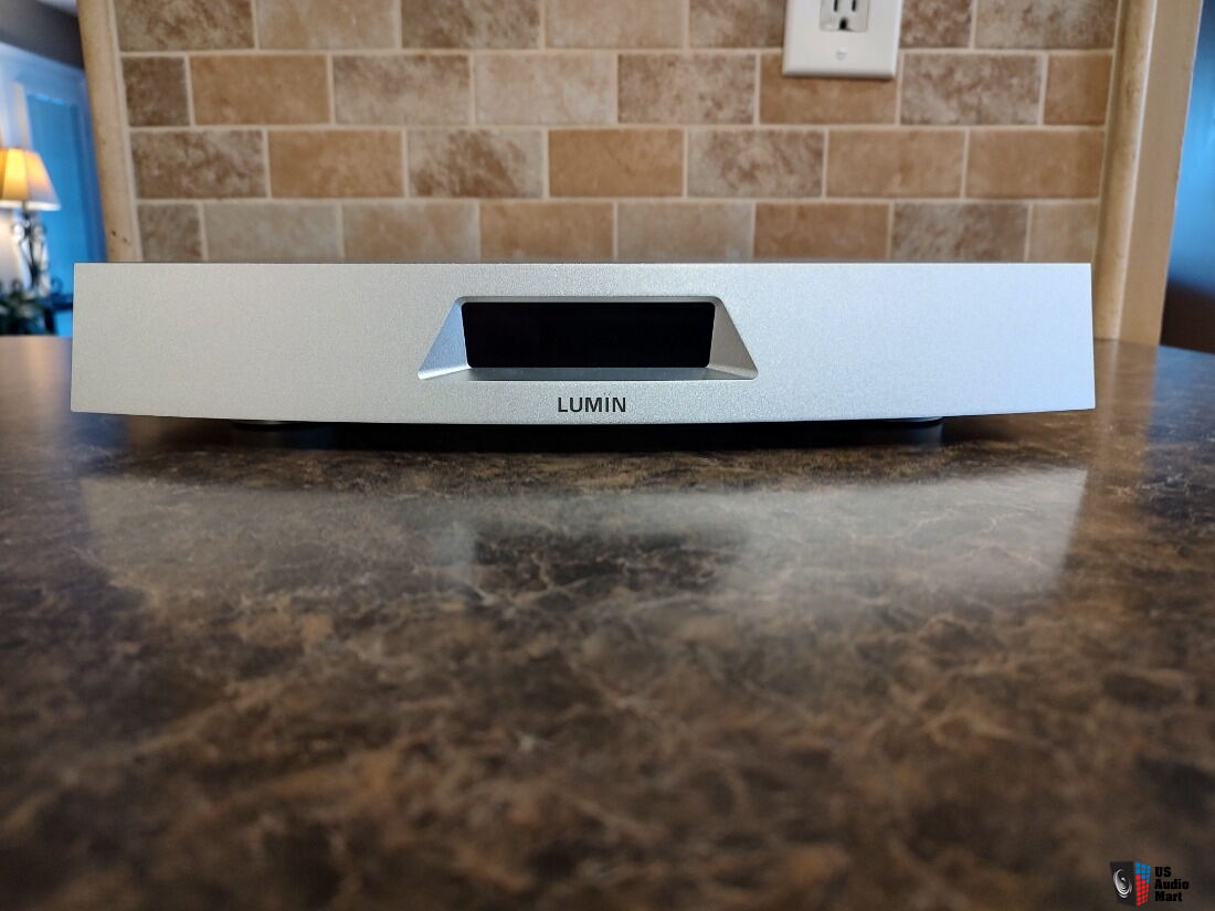 Lumin T3 with S Booster Photo #4919352 - US Audio Mart