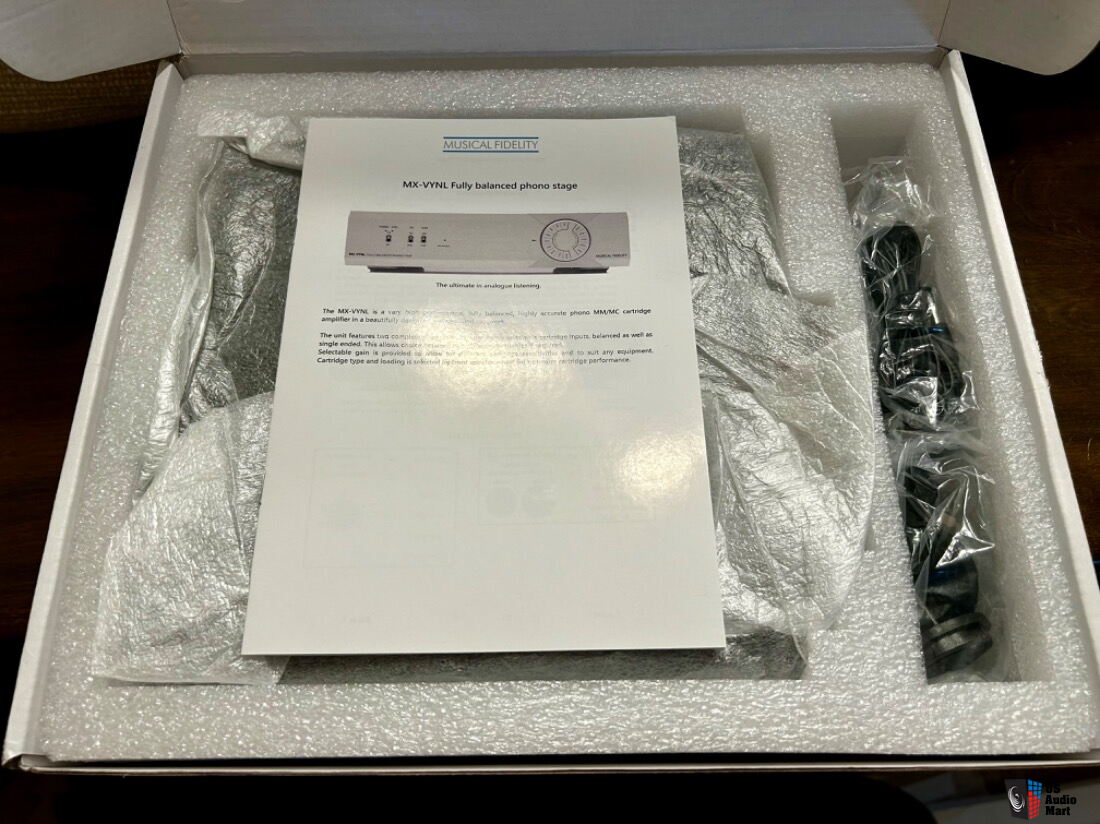 Musical Fidelity MX-VYNL Phono Stage Preamp Photo #4924634 - US Audio Mart