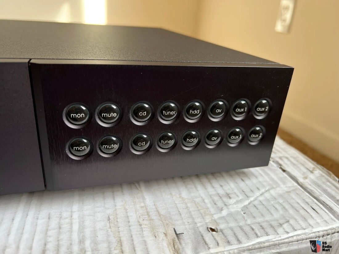Naim NAC 282