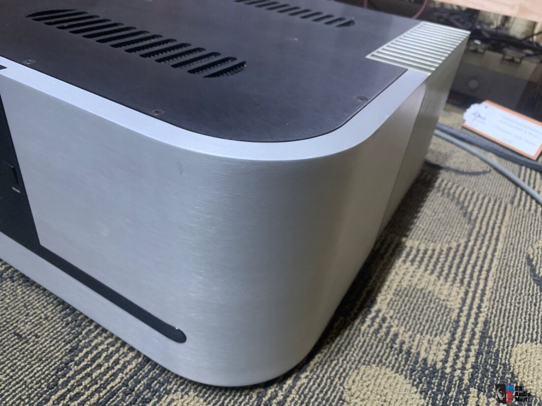Classé Audio CA-3200 Three Channel Power Amplifier Photo #4931219 - US ...