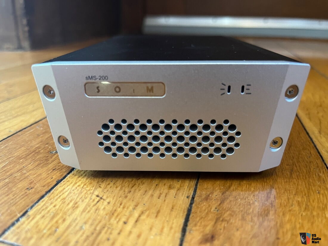 SOTM SMS-200 Streamer with iFi power supply For Sale - US Audio Mart
