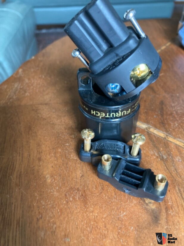 Furutech FI-11G AC Power Cable IEC Connector (Gold) Photo #4934072 - US ...