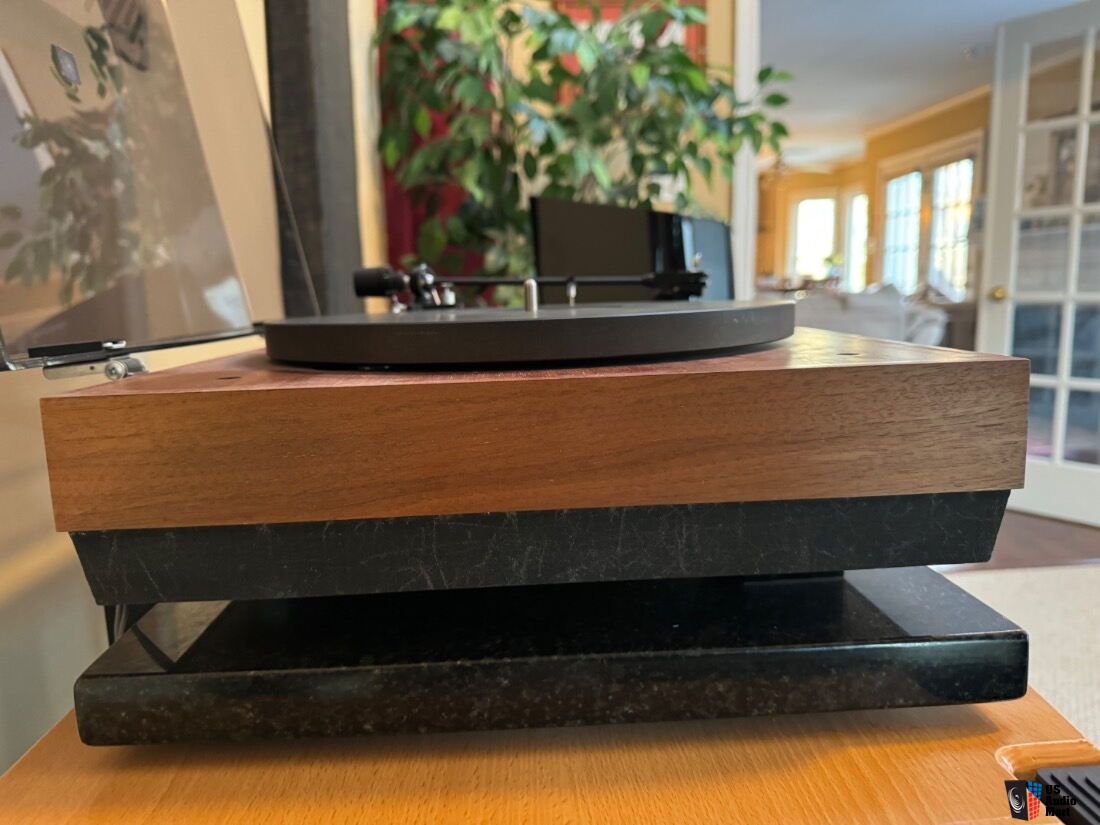 CJ Walker CJ55 turntable with Grace 707 tonearm, Shure M97xE cartridge ...
