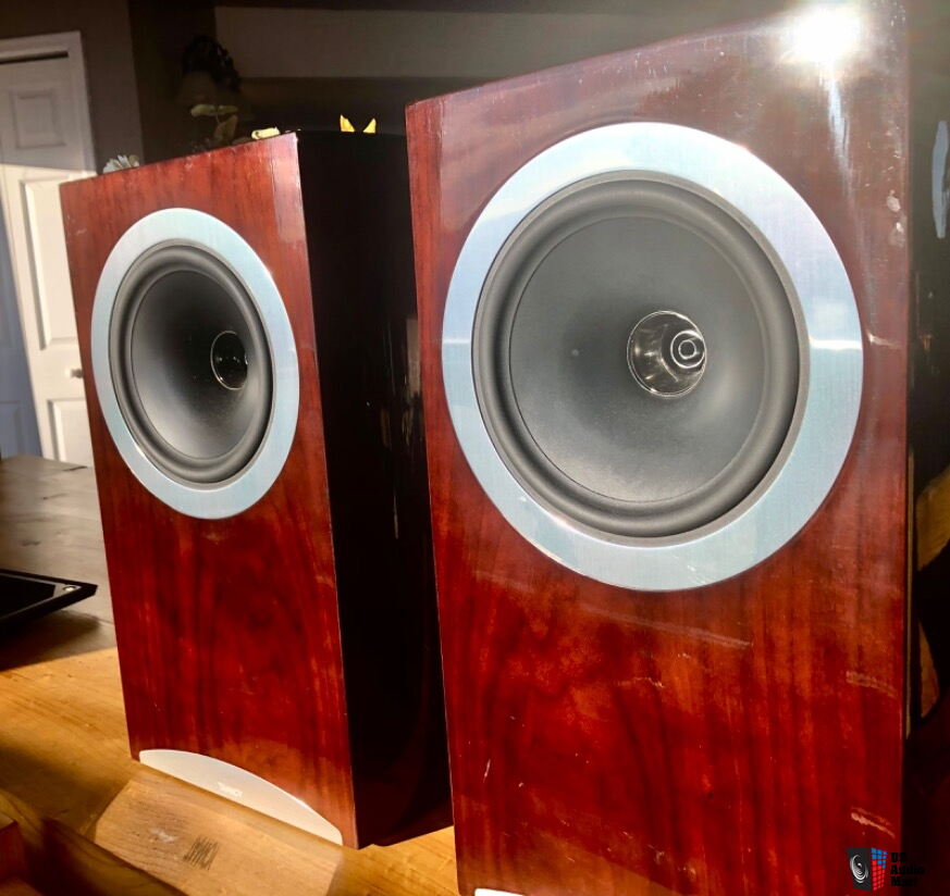 Tannoy DEFINITION SERIES DC-8 (pristine) Photo #4938945 - US Audio Mart