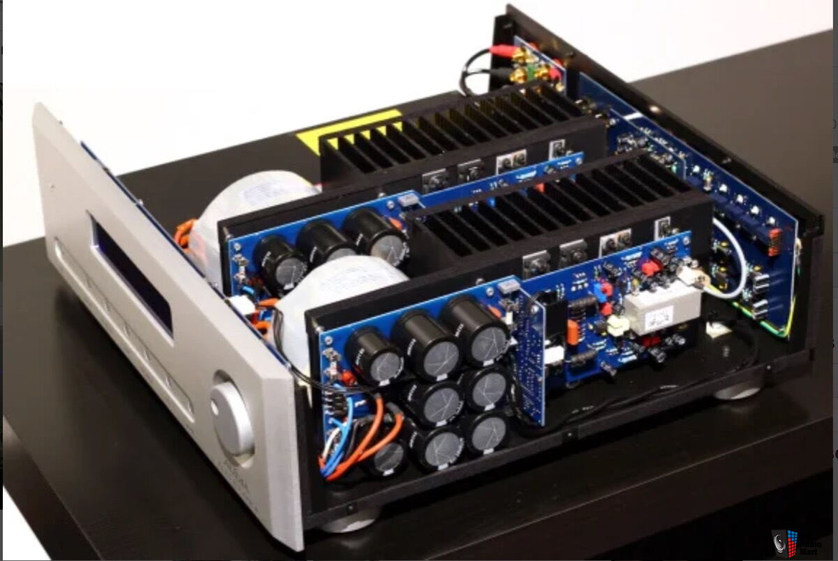 Audia Flight One Integrated Amp Photo #4940821 - UK Audio Mart