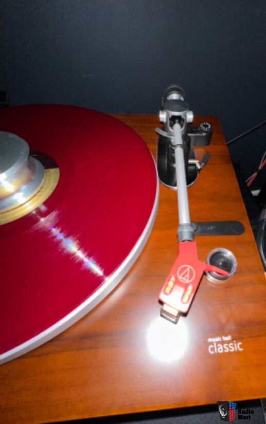 Music Hall Classic Turntable Photo #4941545 - US Audio Mart