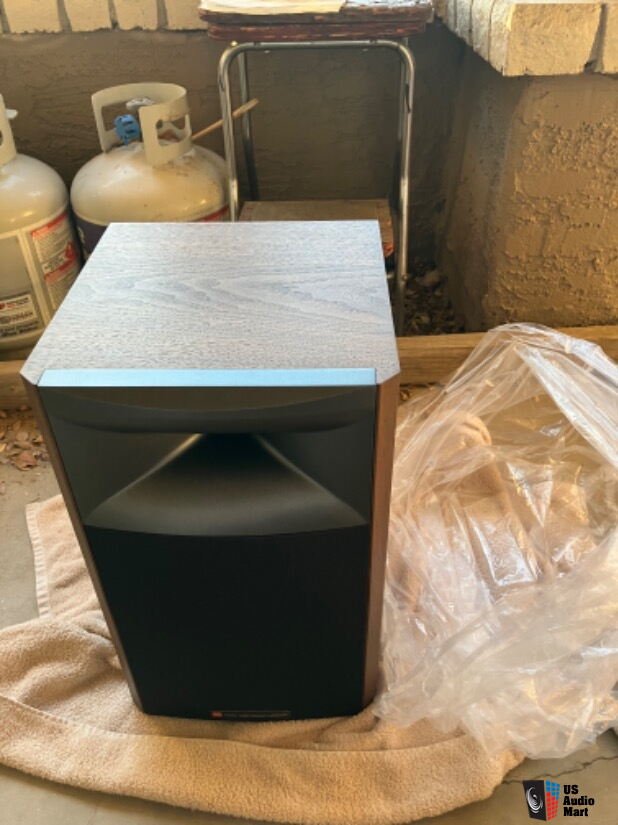 JBL 4306 Classic 8" 2-Way Studio Monitor Loudspeakers Walnut Photo ...
