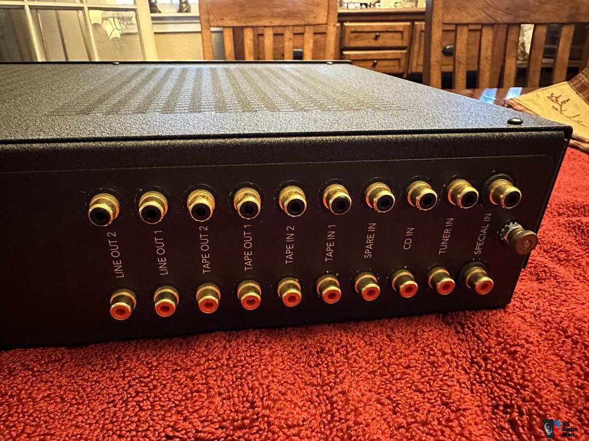 Van Alstine Transcendence Eight Tube Preamplifier with Tube Phono and ...