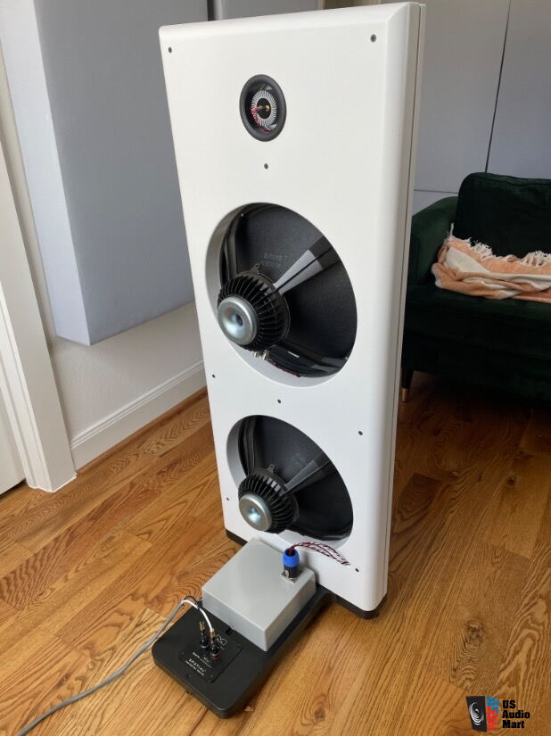 Spatial Audio M3 Sapphire - White Photo #4951499 - US Audio Mart