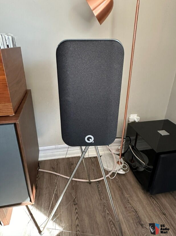 Q Acoustics Concept 300 - Silver and Ebony Finish With Tensegrity ...