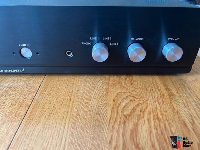 Rogue Audio Sphinx V3 - Hybrid Integrated Amplifier- w/Metal Remote
