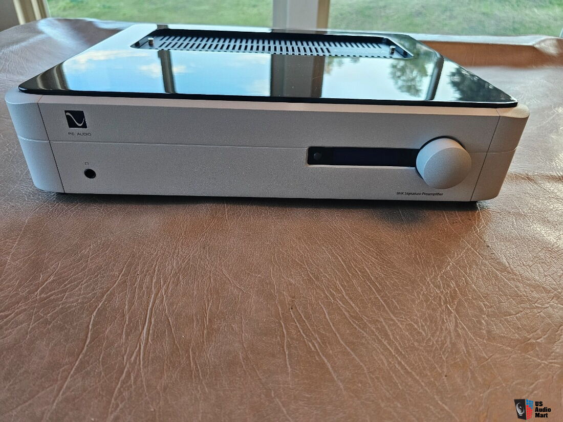 PS Audio BHK Signature Preamplifier Photo #4953891 - US Audio Mart