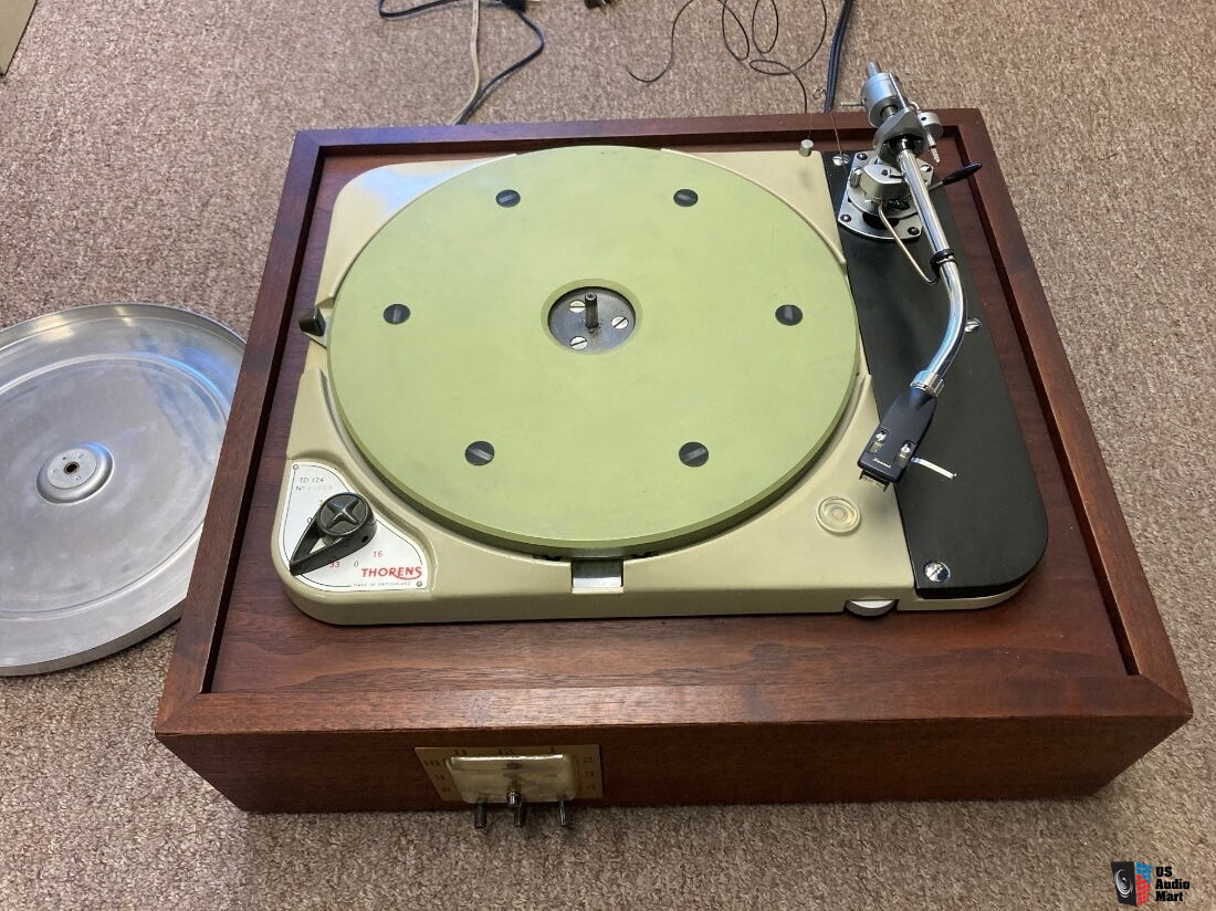 Thorens TD 124 Turntable W/ SME 3009 Tonearm Photo #4959011 - US Audio Mart
