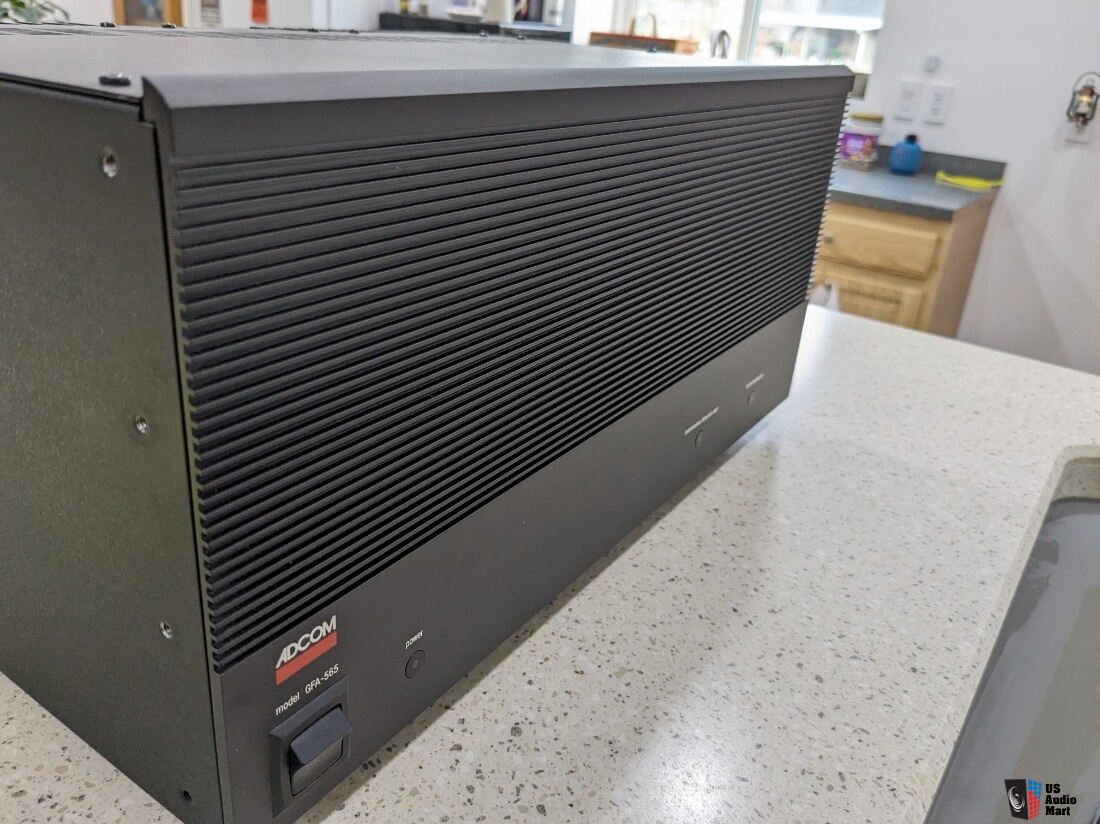 Adcom GFA 565 Monoblock Amplifiers - Pair Photo #4959271 - US Audio Mart