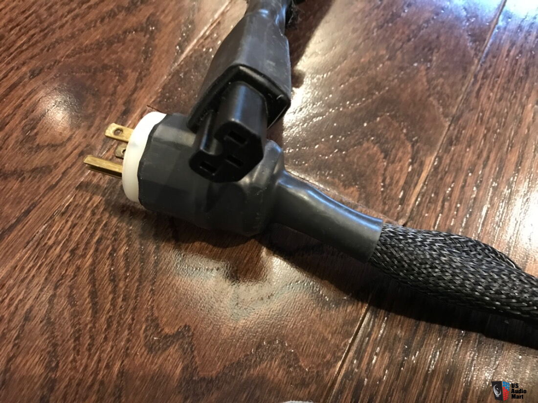 Synergistic Research AC Master Coupler Power Cord Photo #4960187 - US ...