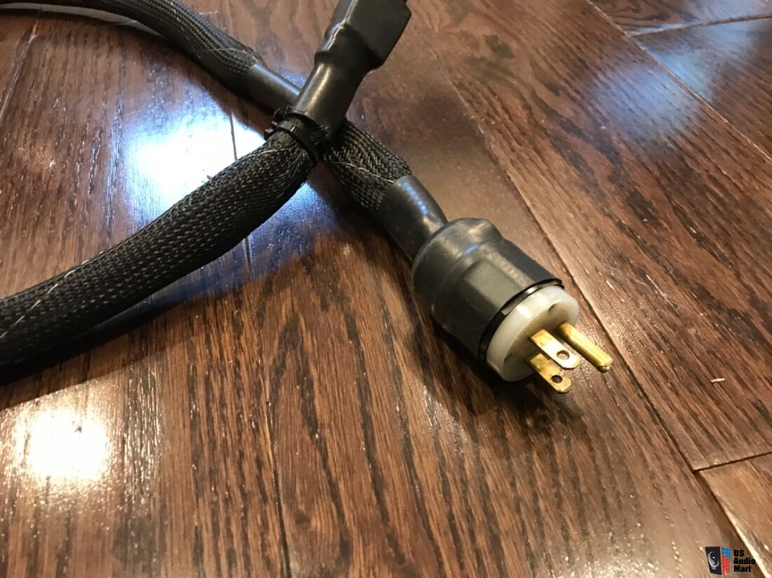 Synergistic Research AC Master Coupler Power Cord Photo #4960187 - US ...