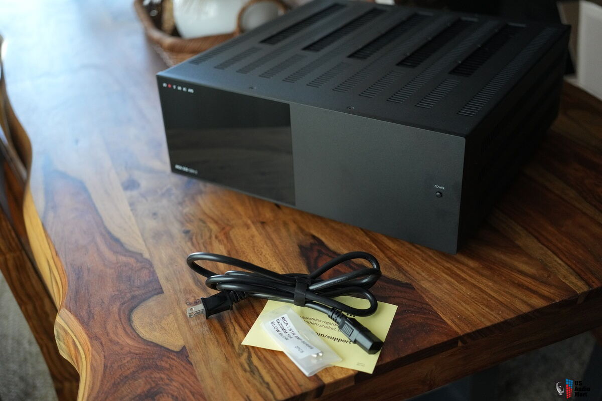 Anthem MCA 525 gen2 - Like NEW