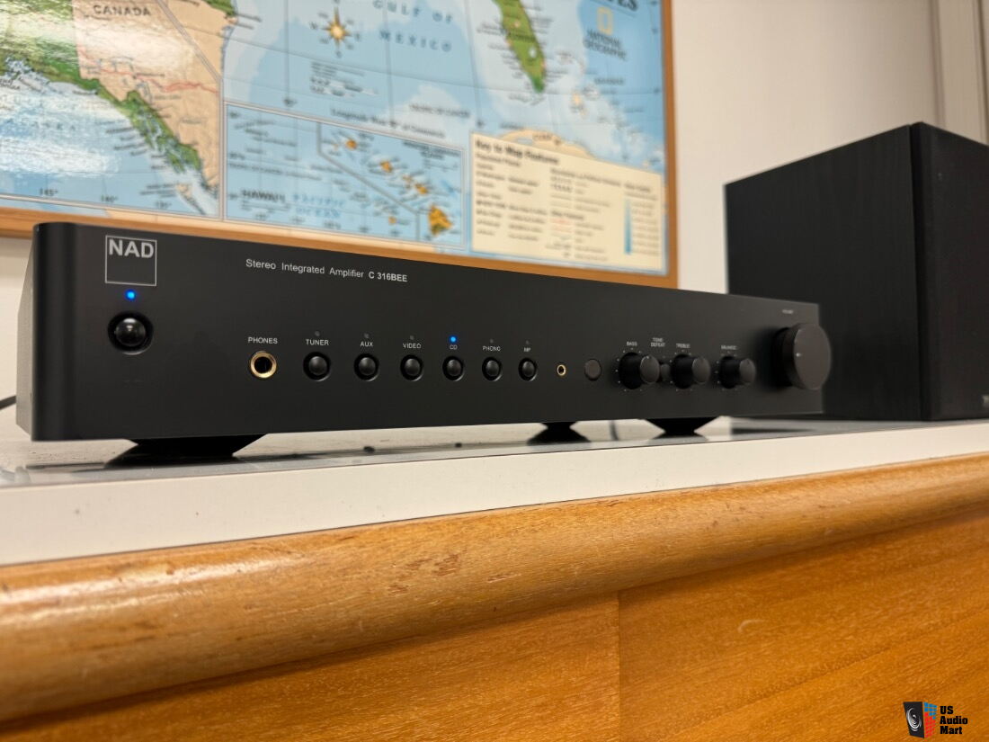 NAD C316BEE V2 integrated amp, 2024 model w/ phono stage, like new ...