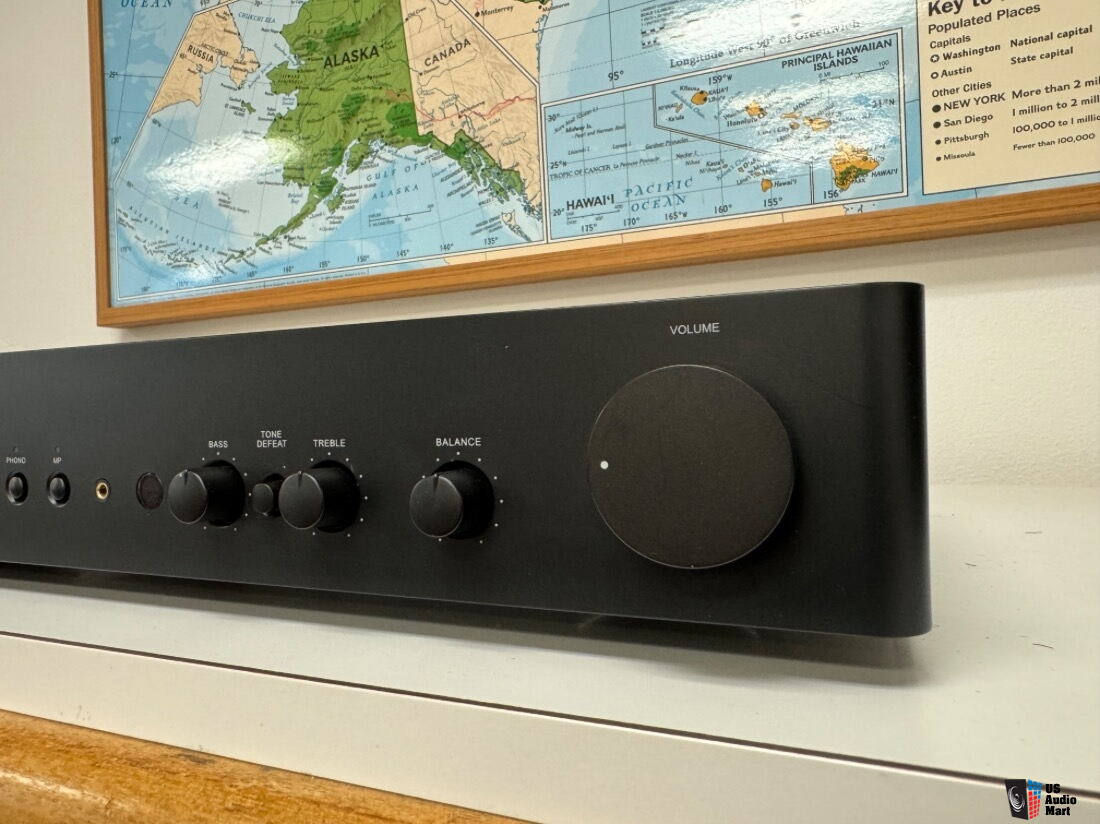 NAD C316BEE V2 integrated amp, 2024 model w/ phono stage, like new ...