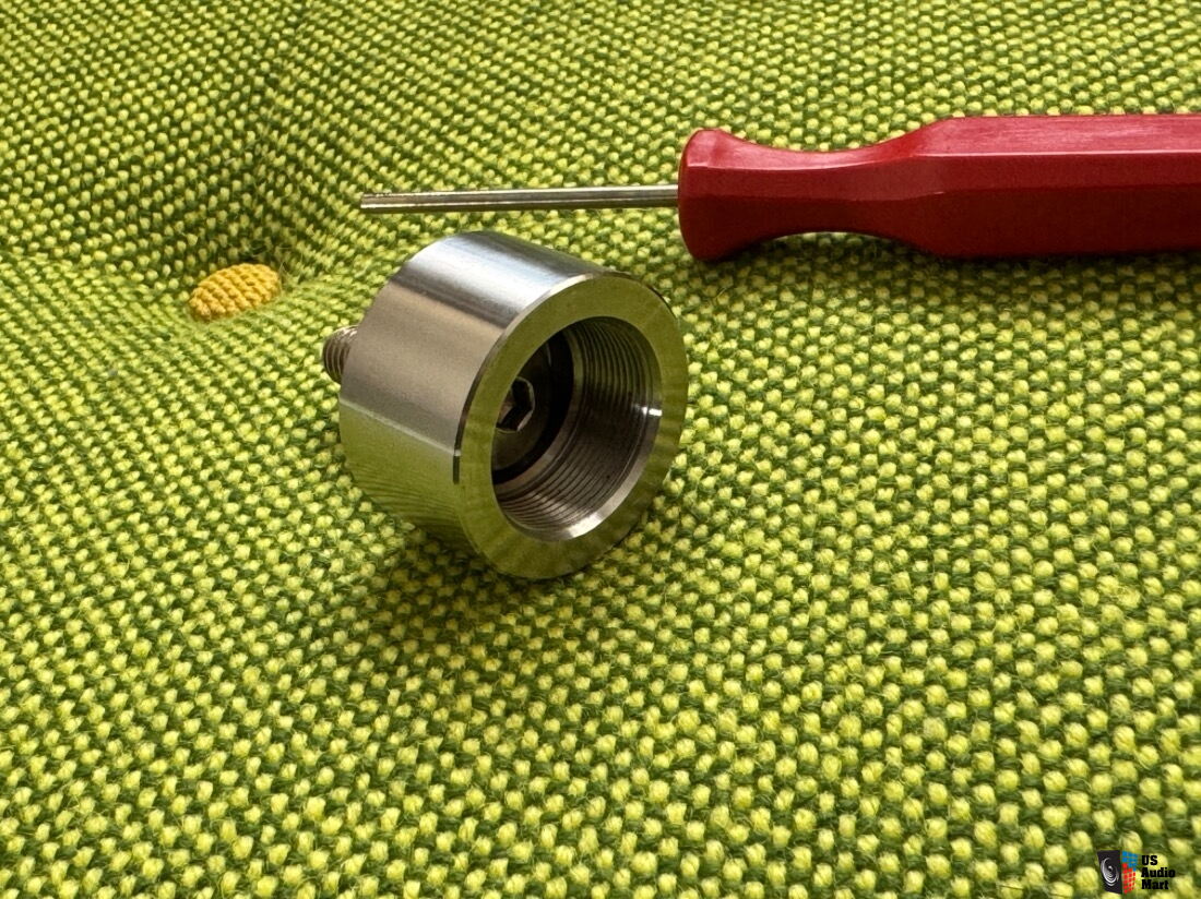 Finite Elemente Cerabase Compact Stainless Steel vibration isolators ...