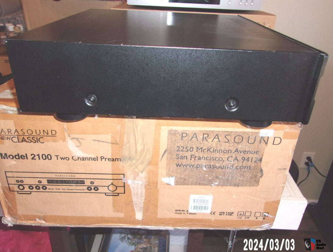 Parasound New Classics 2100 Pre Amp