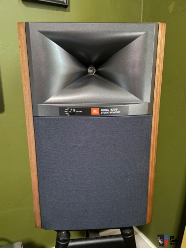 Bundle: JBL 4309 Studio Monitor +NAD M10(v1) + Solidsteel Stands ...