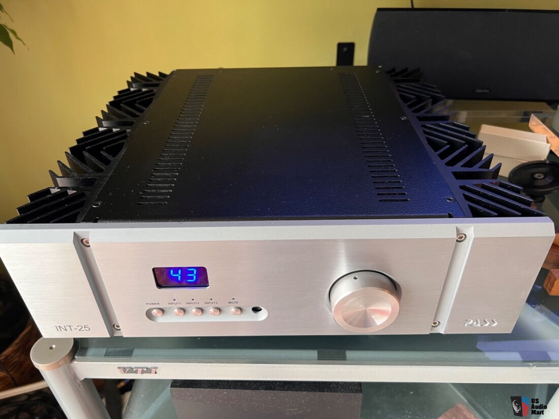 Pass Labs INT 25 Class A Integrated Amp