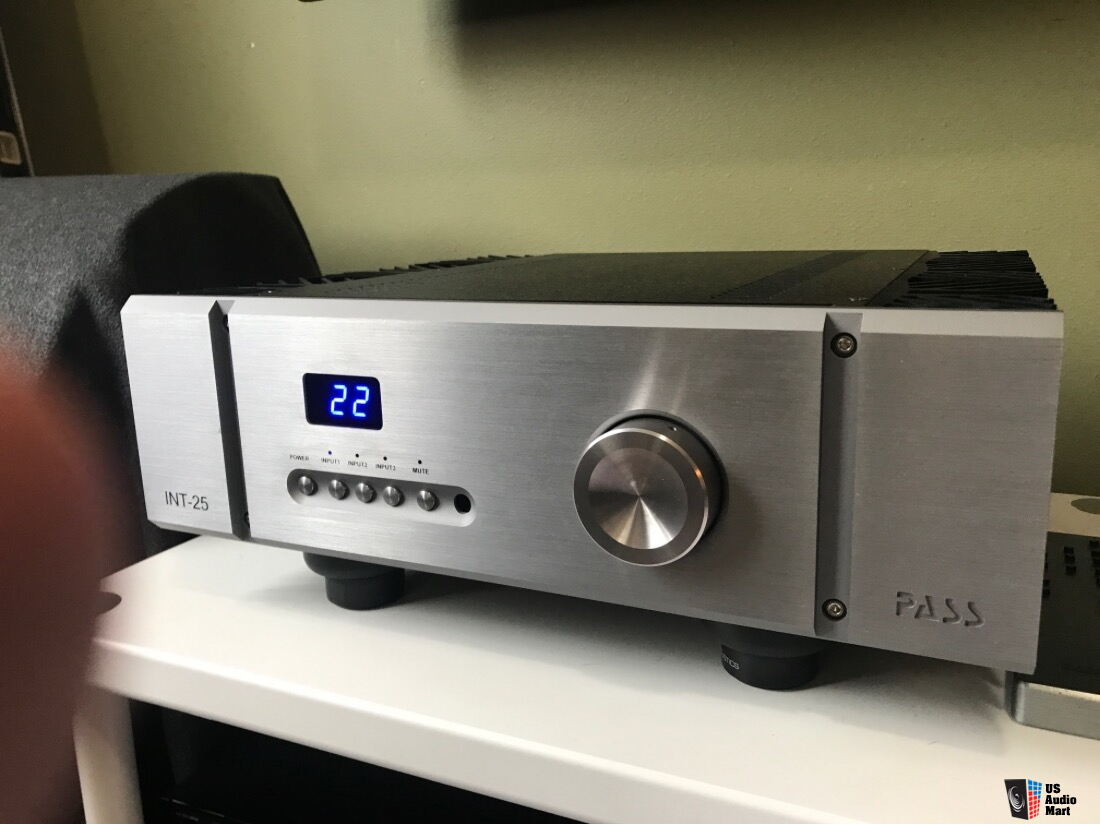 Pass Labs INT-25 Class A Integrated Amplifier Photo #4972514 - US Audio ...
