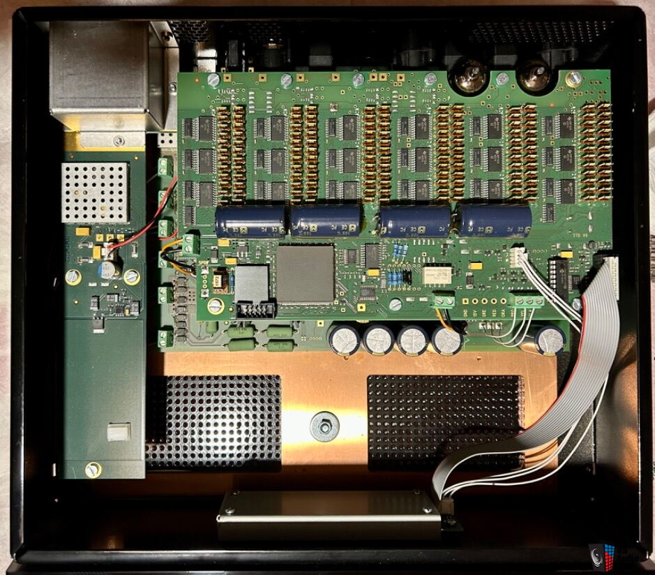 Custom Totaldac d1-tube-mk3 DAC/streamer/preamp DSD Option Photo ...