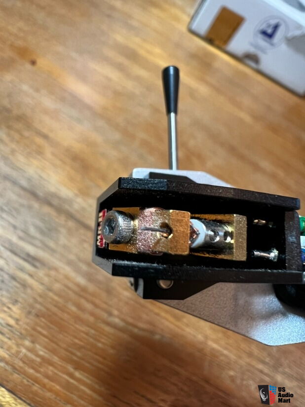 Dynavector DV XX-2 MKII XX2 Mark 2 Very Low Hours!