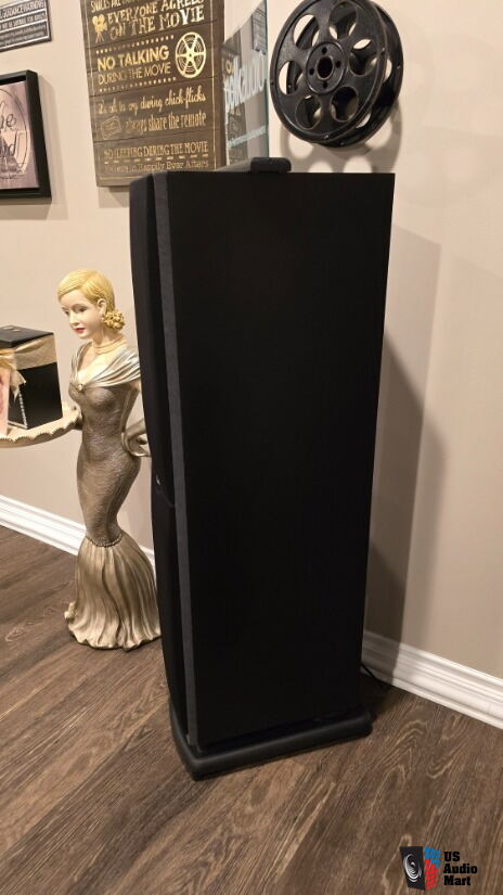 Polk Audio RT2000P powered tower speakers in black pair Photo #4982705 ...