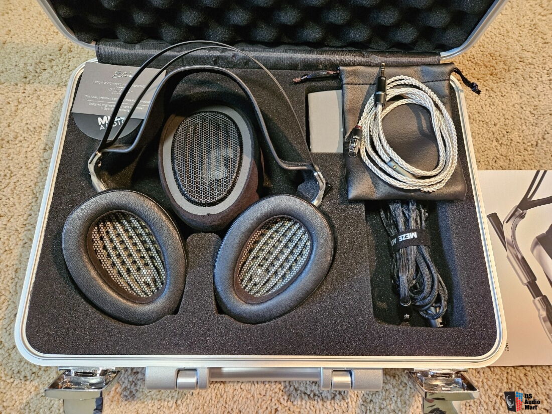 Like New - Meze Elite with optional Silver Cable Photo #4985177 ...